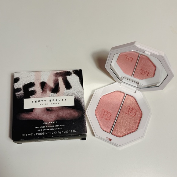 Fenty Beauty | Makeup | Fenty Beauty Pink Highlighter Compact | Poshmark